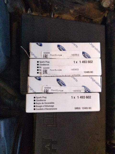 1493602 Свеча зажигания / Zetec-S 1,4-1,6 (+RU) 2005~ Ford | Запчасти ...