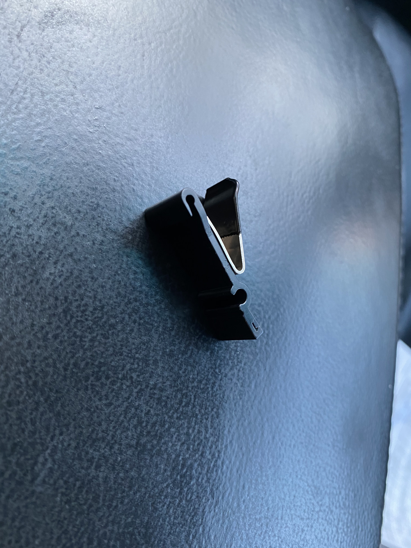 Проблема с открыванием лючка бензобака — Toyota Camry (XV40), 2,4 л ...