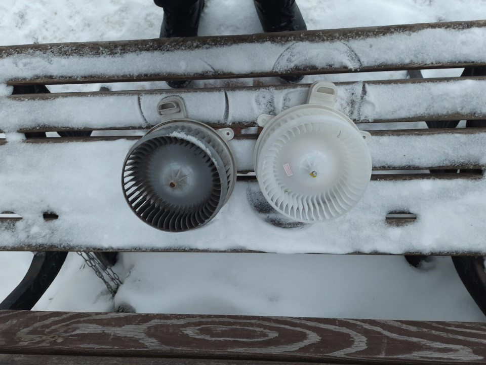 Мотор печки пока — Lexus IS II, 2,5 л, 2010 года | поломка | DRIVE2