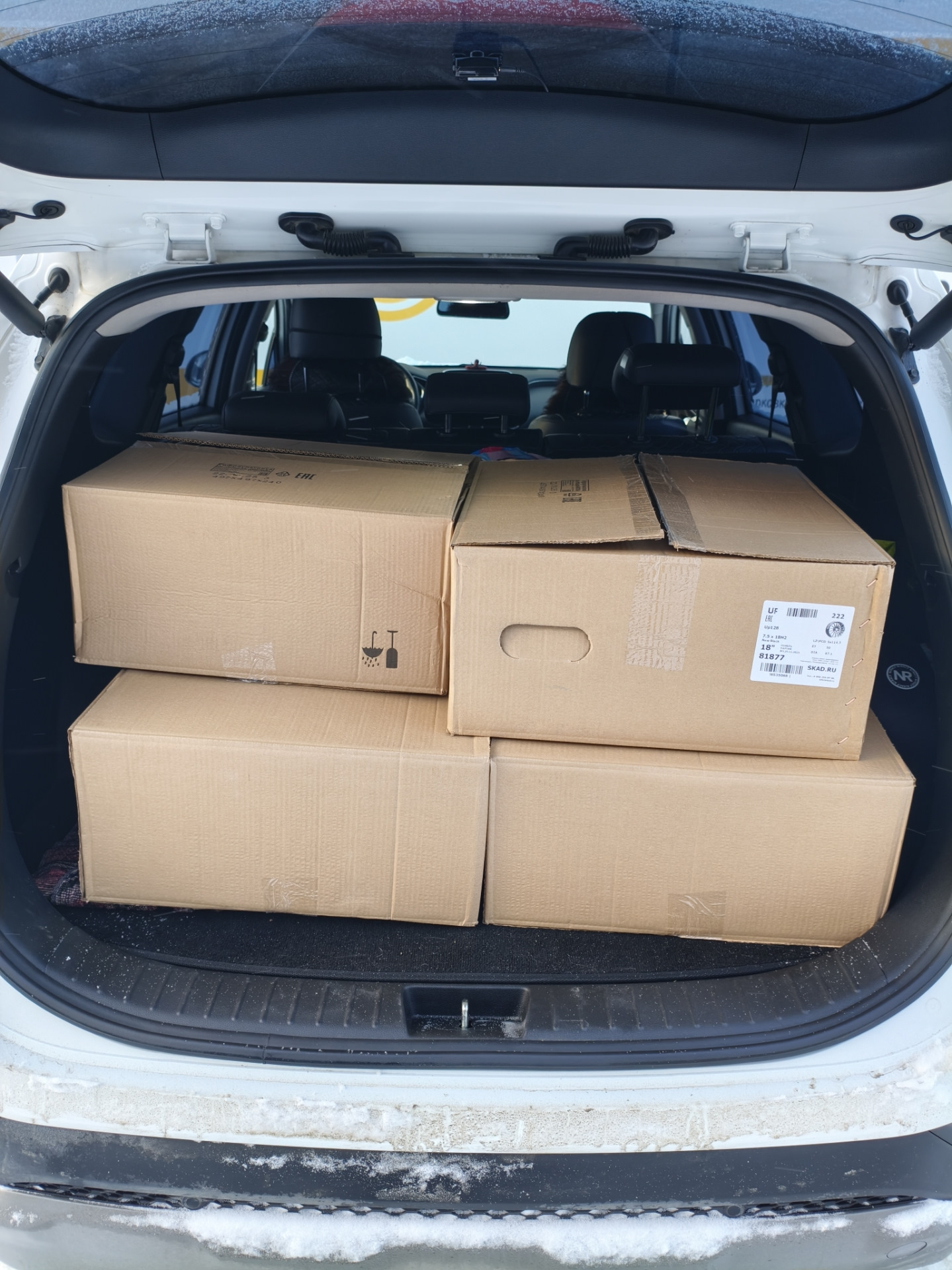 Новая обувка на лето — Hyundai Santa Fe (4G), 2 л, 2018 года | шины ...