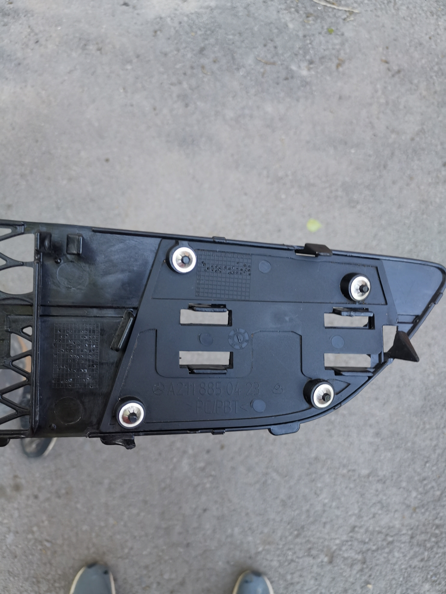 Решётка, накладки — Mercedes-Benz E-class (W211), 3,2 л., 2004 года ...