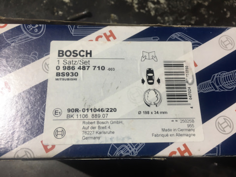 0986487710 БАРАБАННЫЕ КОЛОДКИ СТОЯНОЧНОГО ТОРМОЗА BOSCH | Запчасти на ...