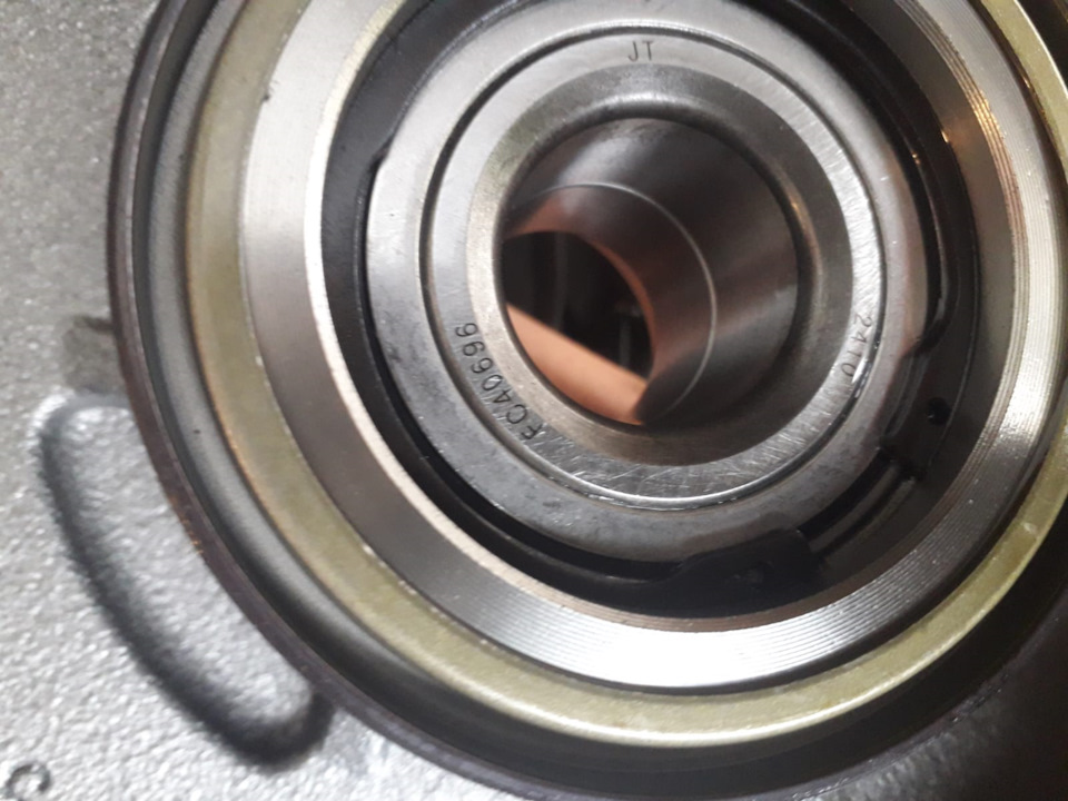 Замена задних тормозных колодок и барабанов — Nissan Almera V (G11/15 ...