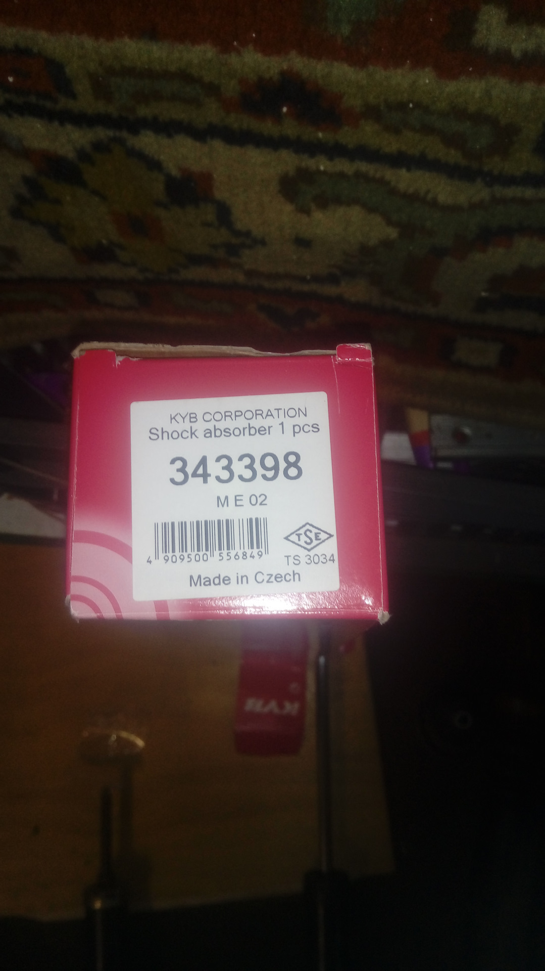 Замена заднего амортизатора, установка завышек — Hyundai Getz, 1,4 л ...