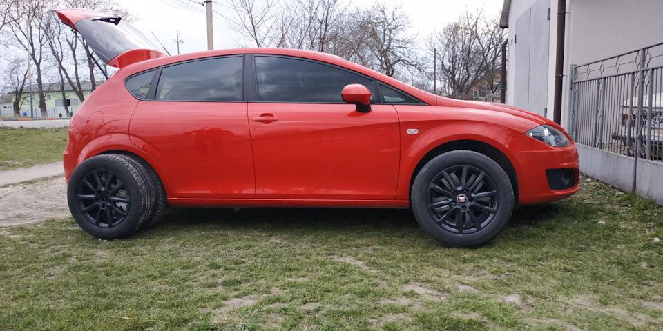 Покраска дисков Enea — SEAT Leon (Mk II), 1,6 л, 2010 года | колёсные ...