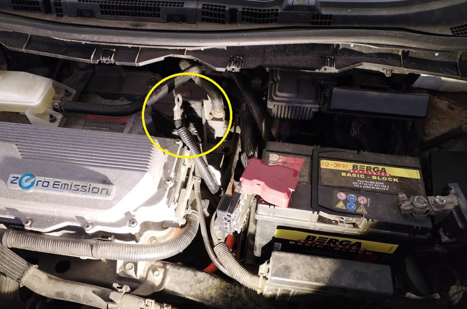 NISSAN Leaf ошибка инвертора P0A94 и коммуникационной линии P31F0 ...