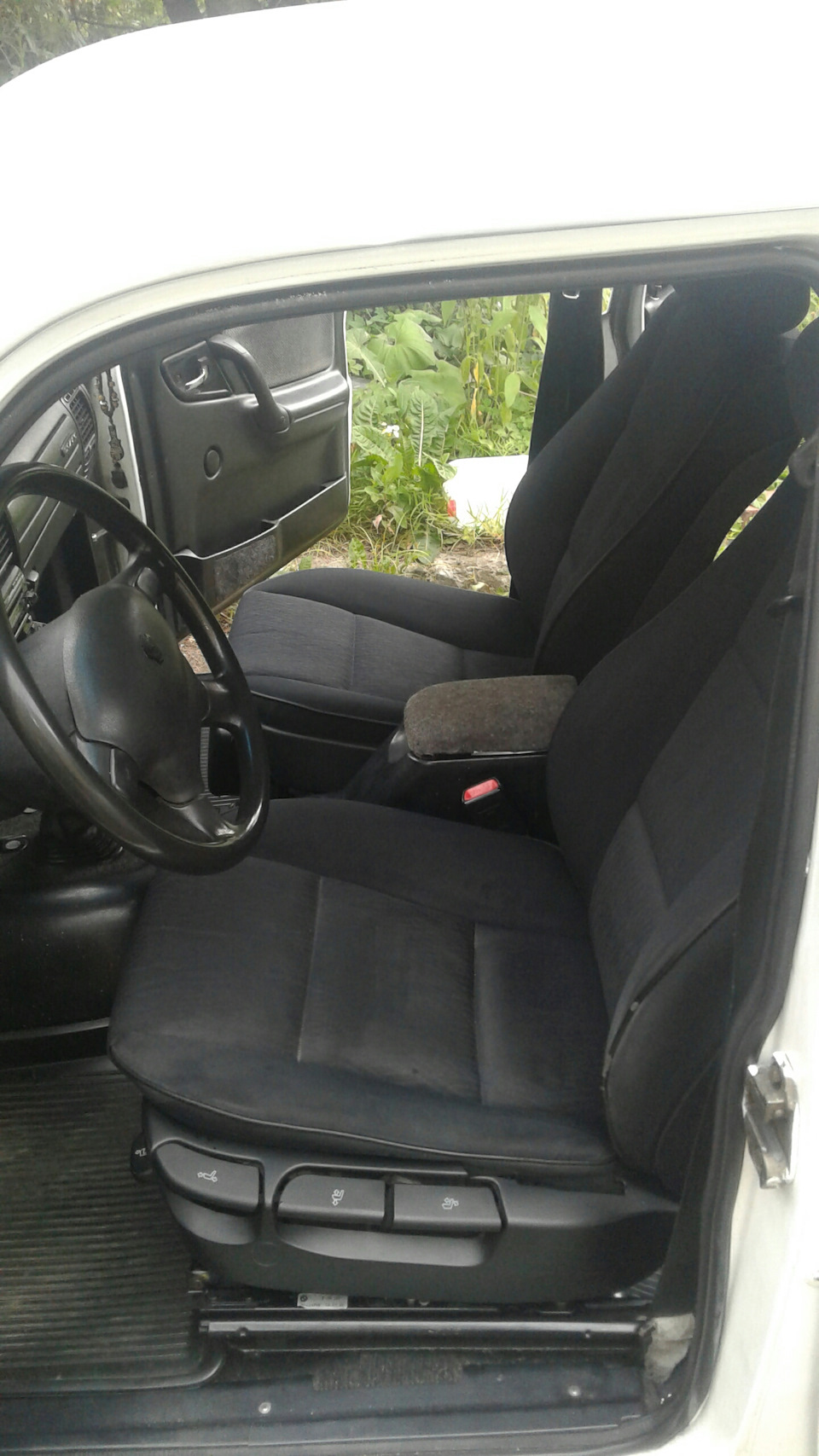 Сиденья БМВ е39 — ГАЗ 3110, 2,5 л, 1998 года | другое | DRIVE2