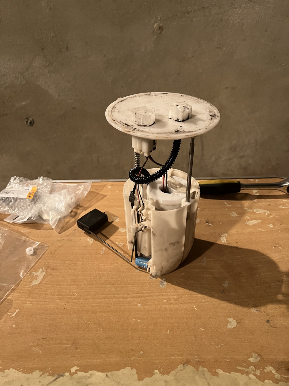 ТО топливной системы, часть 1. Замена топливного фильтра — Lexus RX (3G ...