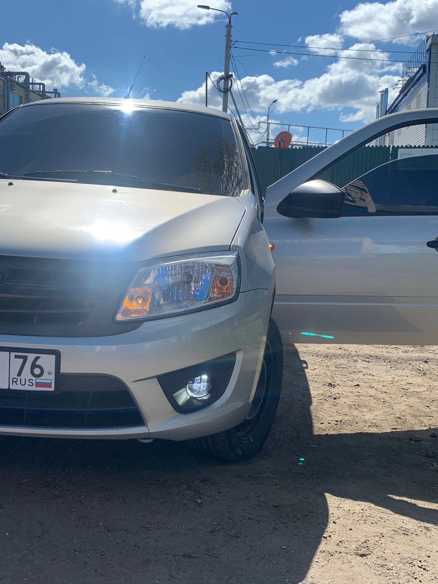 Туманки — Lada Гранта, 1,6 л, 2015 года | просто так | DRIVE2