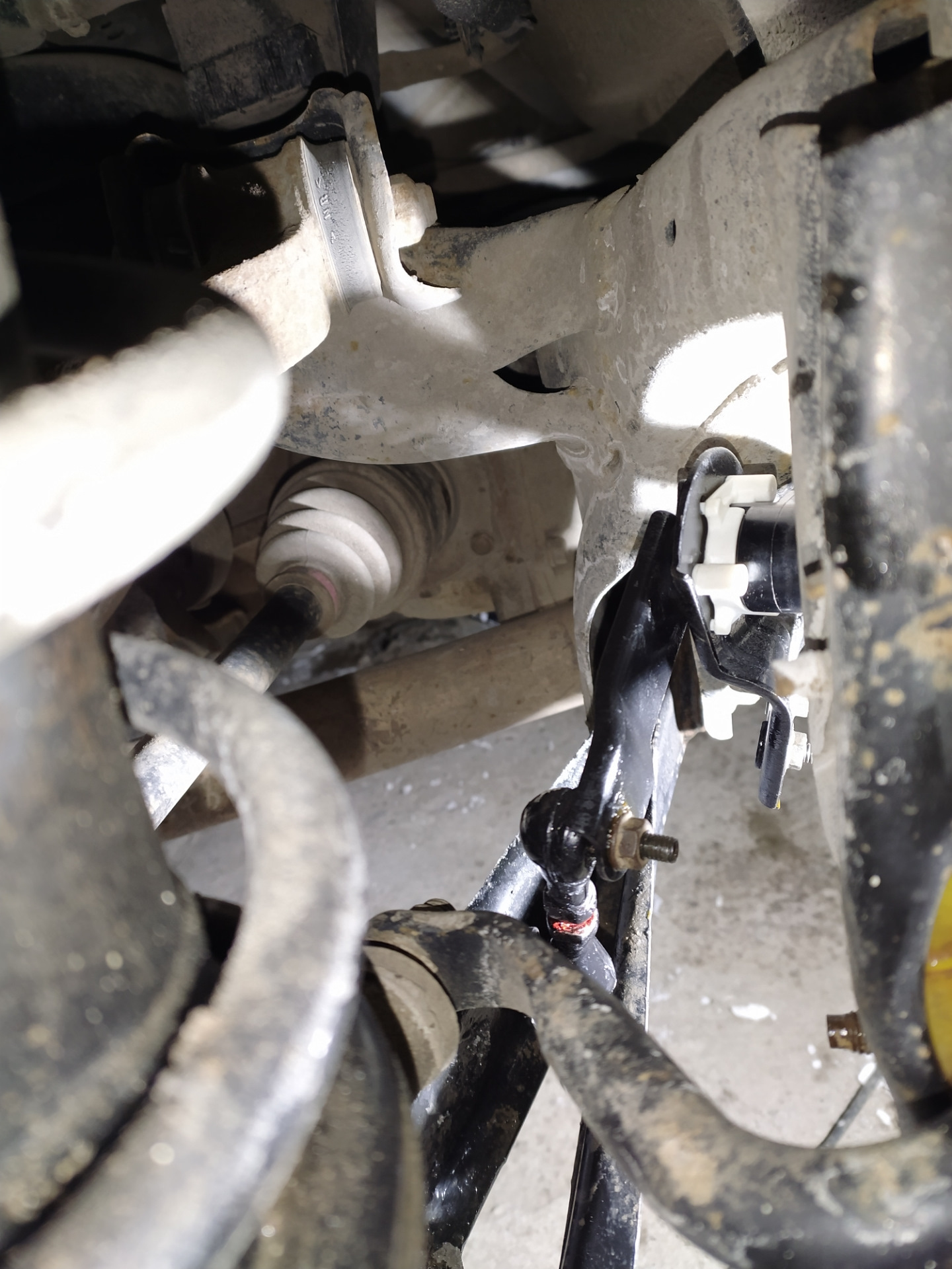 Датчик положения кузова — Subaru Outback (BR), 2,5 л, 2012 года ...