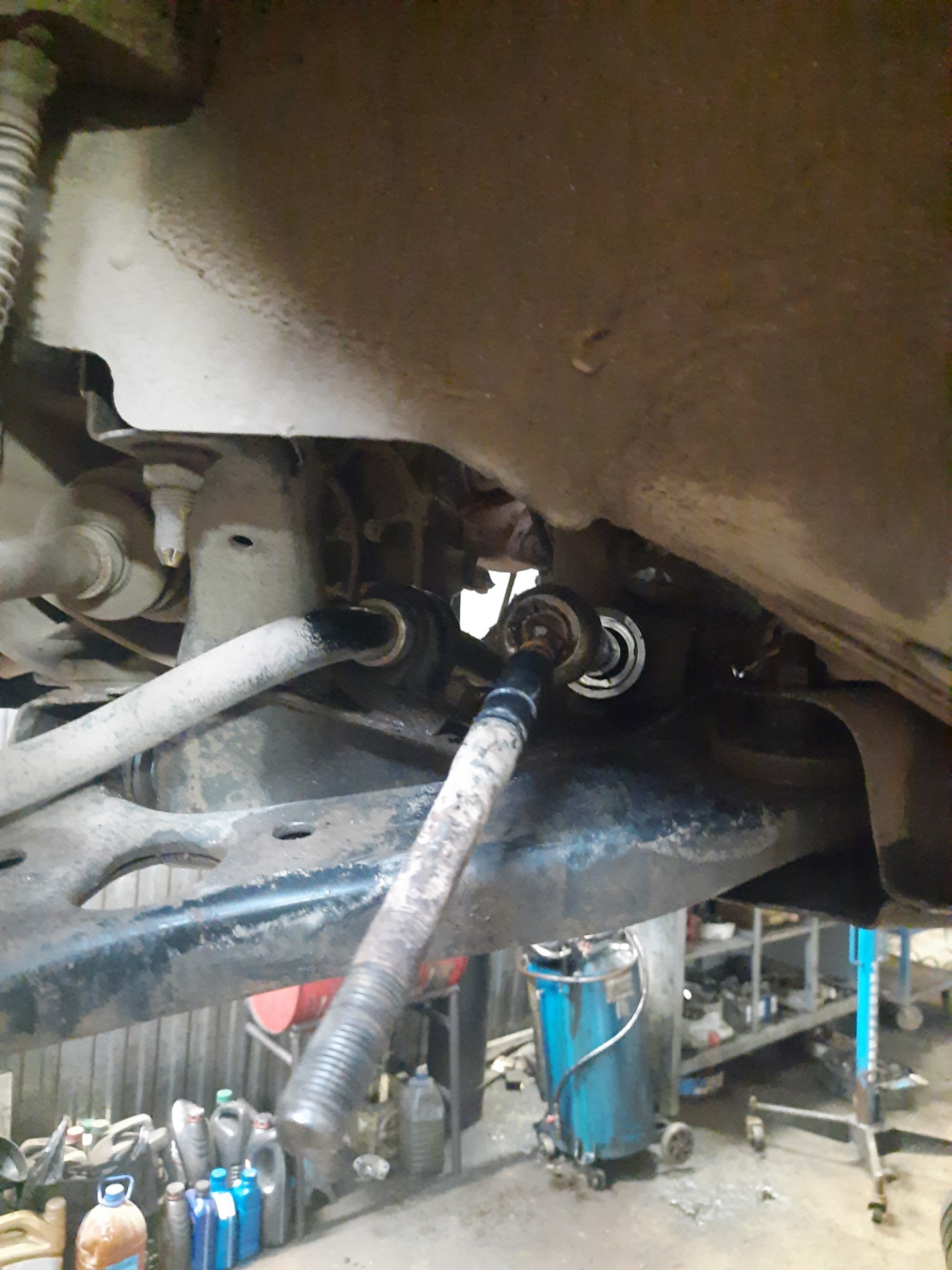 Замена рулевых тяг, втулки рулевой рейки, масла гур — Hyundai Solaris ...