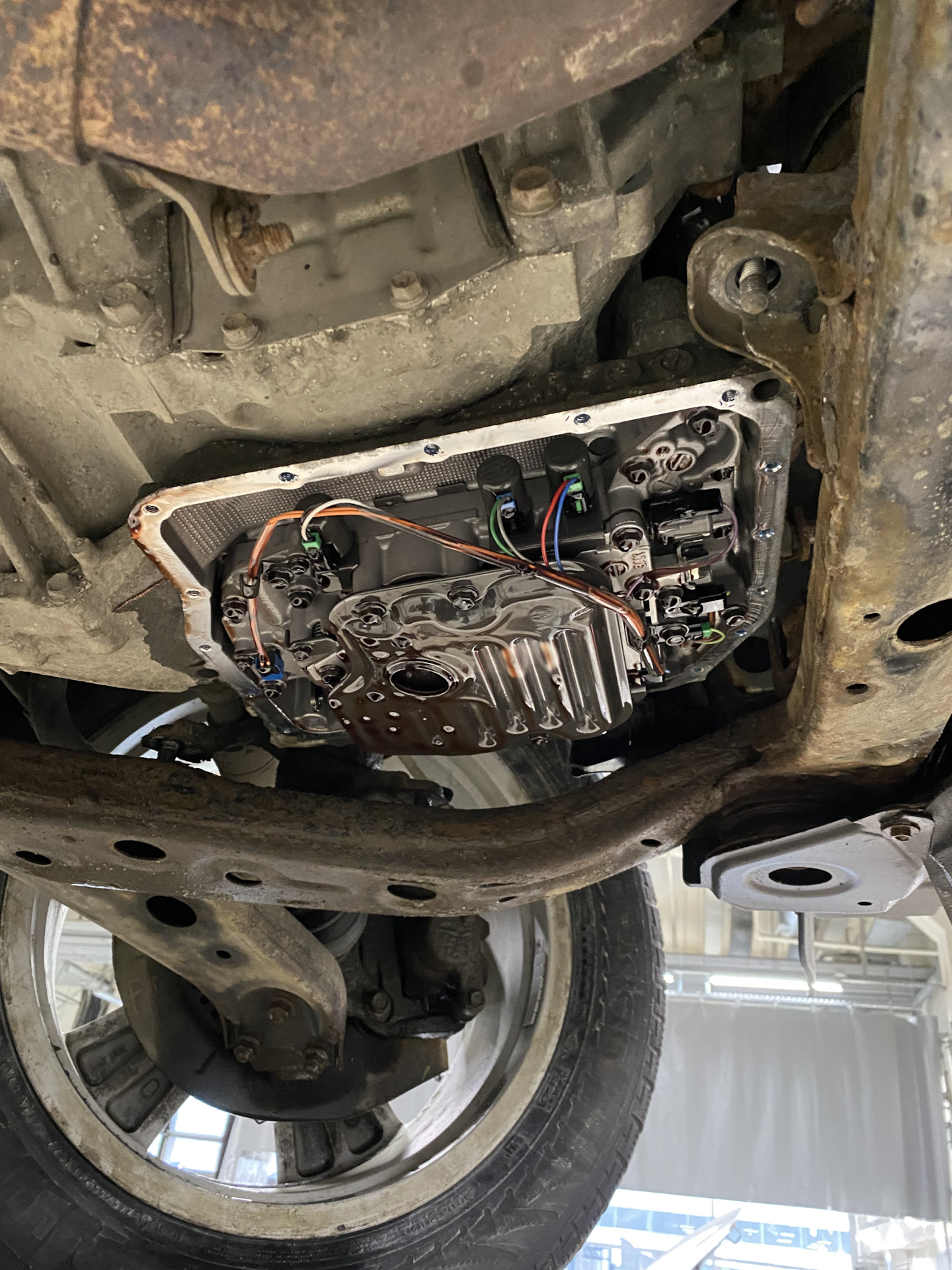 Замена масла в АКПП — Toyota Highlander (XU40), 3,5 л, 2011 года ...