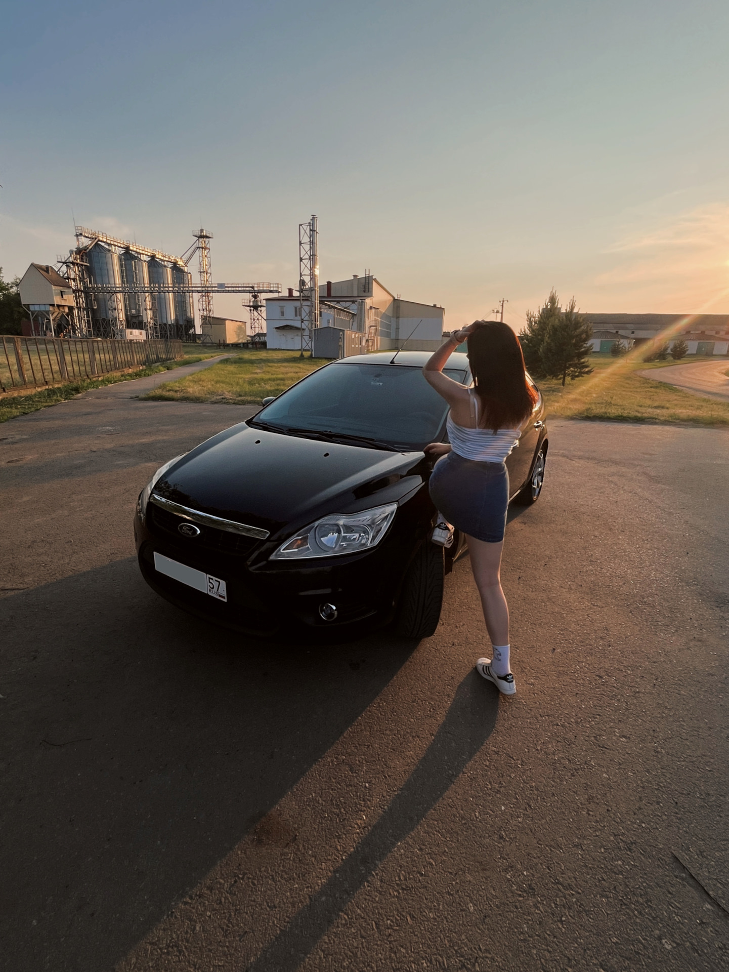 Sasha & Ford — Сообщество «Girls & Cars» на DRIVE2