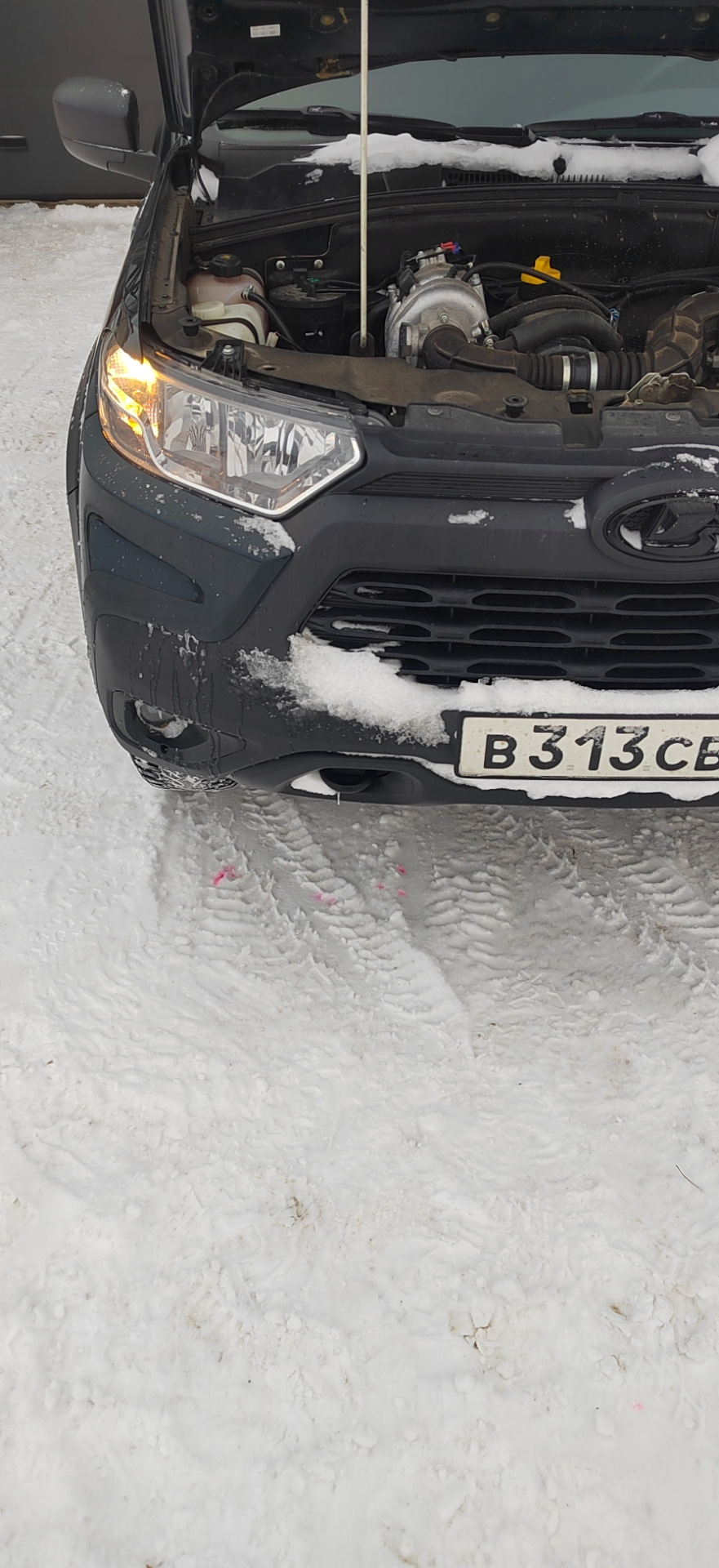 Антифриз продолжает подтекать. — Lada Niva Travel, 1,7 л, 2023 года ...