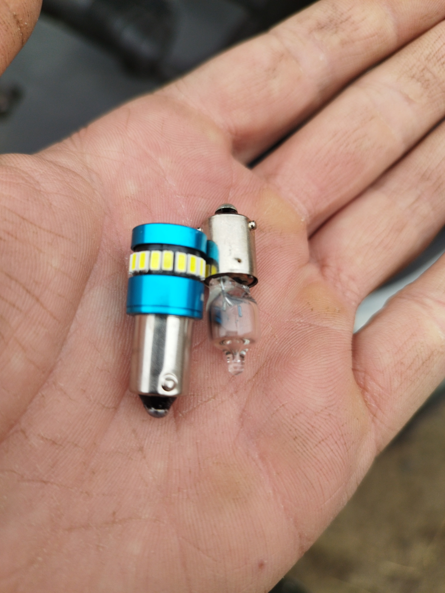 Лампочки — Citroen C5 (1G), 2 л, 2007 года | расходники | DRIVE2