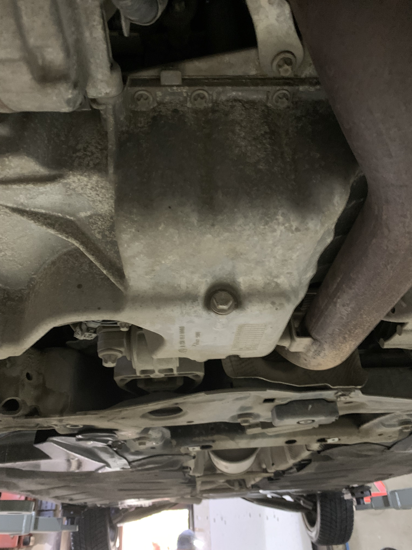 Замена масла КПП и ДВС — Mercedes-Benz B-Class (W246), 1,6 л, 2017 года ...