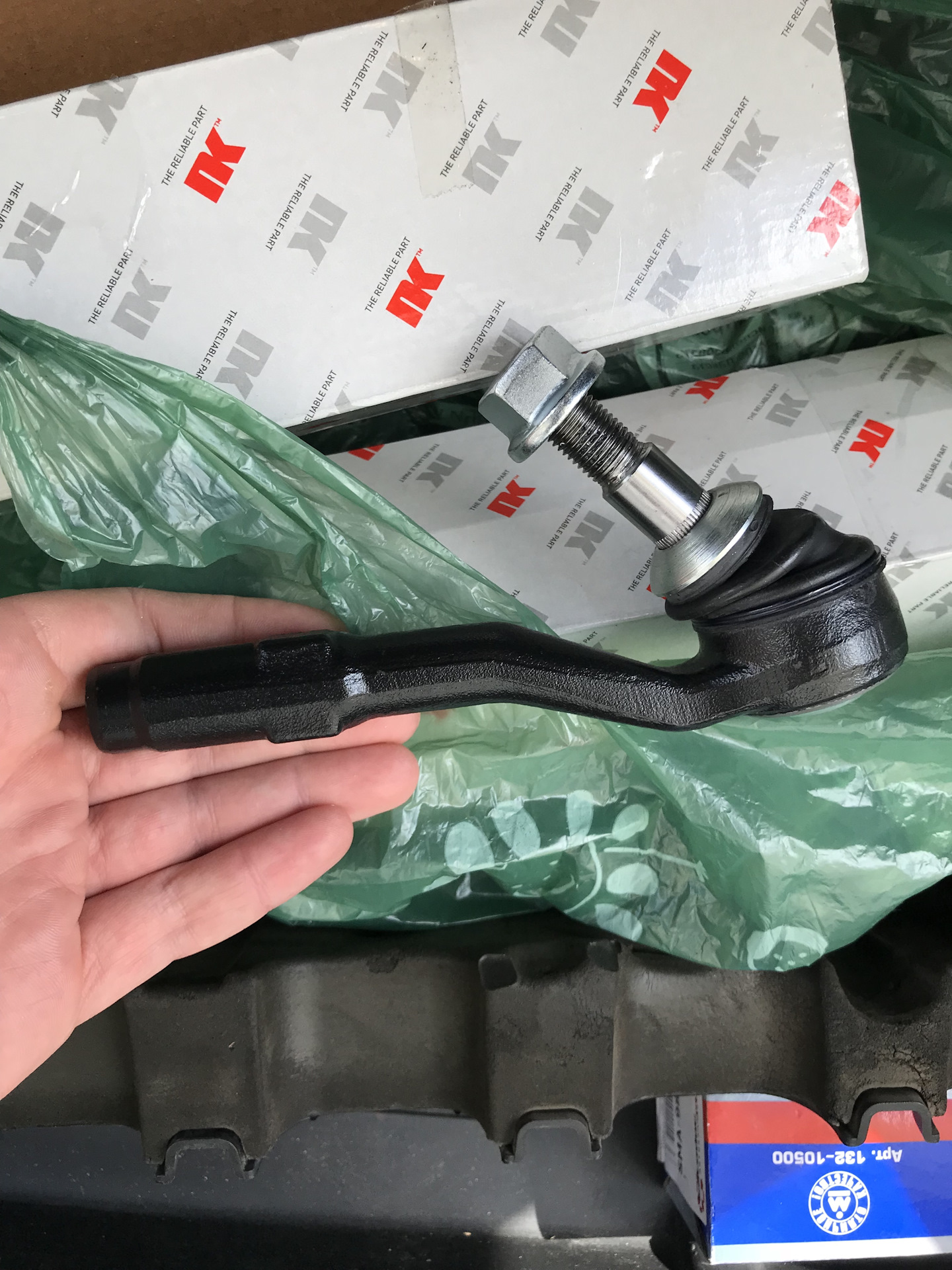 Поменял рычаг и рулевые наконечники — BMW 5 series (E60), 2,5 л, 2008 ...