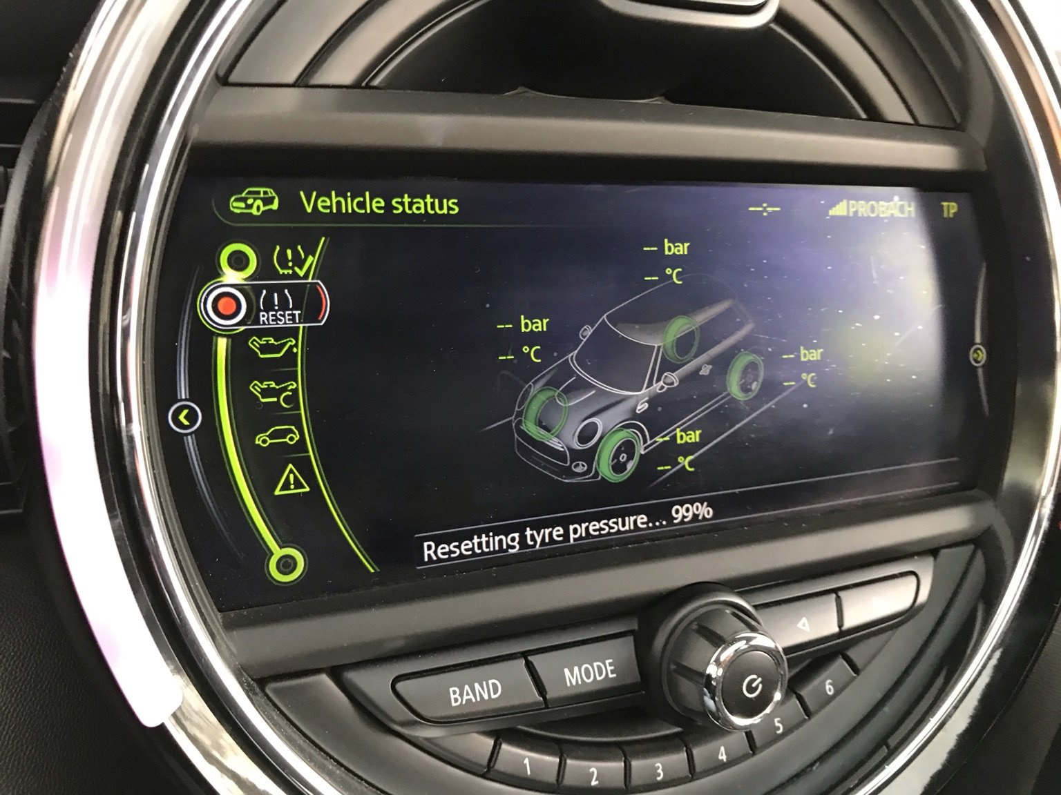 Китайские TPMS на MINI F56 — MINI Cooper Mk III, 1,5 л., 2015 года ...