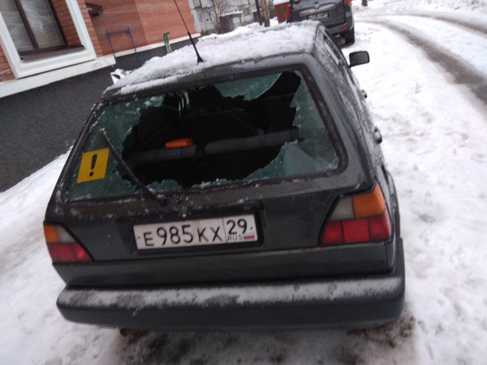 001 — Первый визит на сервис — Mercedes-Benz CL 63 AMG (C216), 6,2 л ...