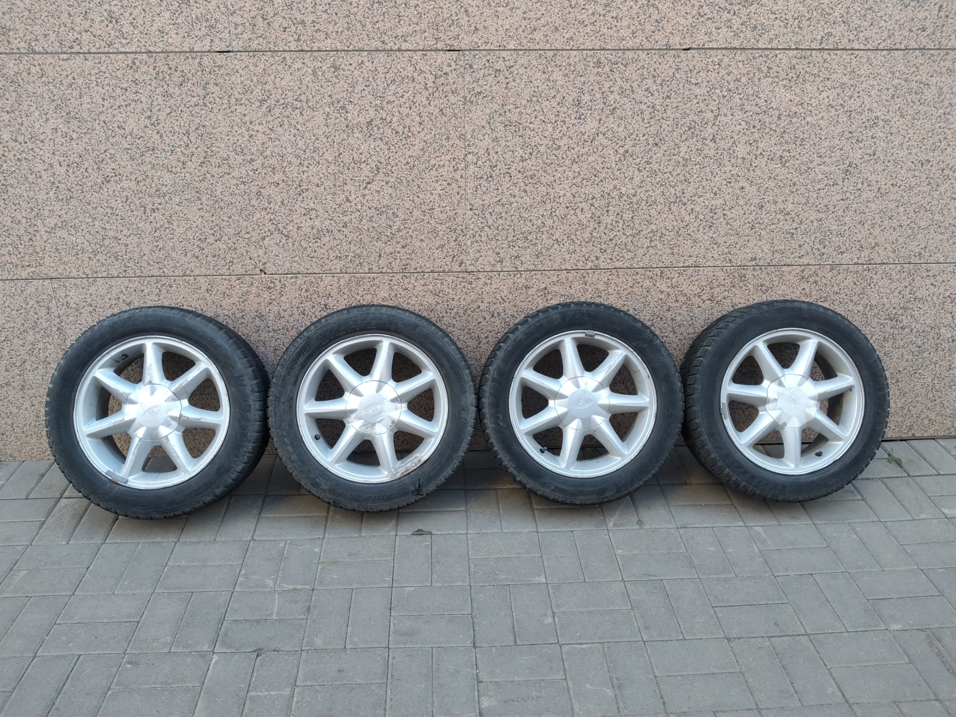 куплены новые черные матовые диски R15 185/55 — Lada Калина 2 универсал ...
