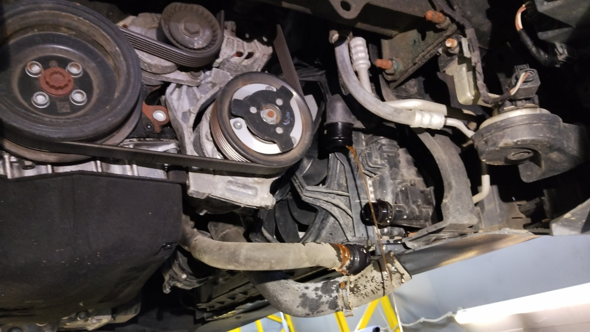 Замена ремня ГРМ DFHA и всего сопутствующего — Volkswagen Passat ...