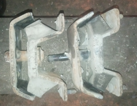 Подушки двигателя — SsangYong Actyon (1G), 2,3 л, 2007 года | визит на ...