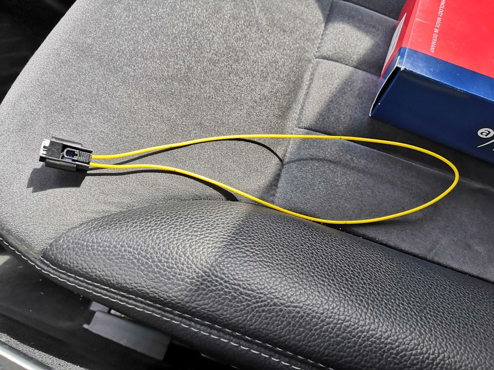 A2105402081 Корпус штекера электрического Mercedes | Запчасти на DRIVE2