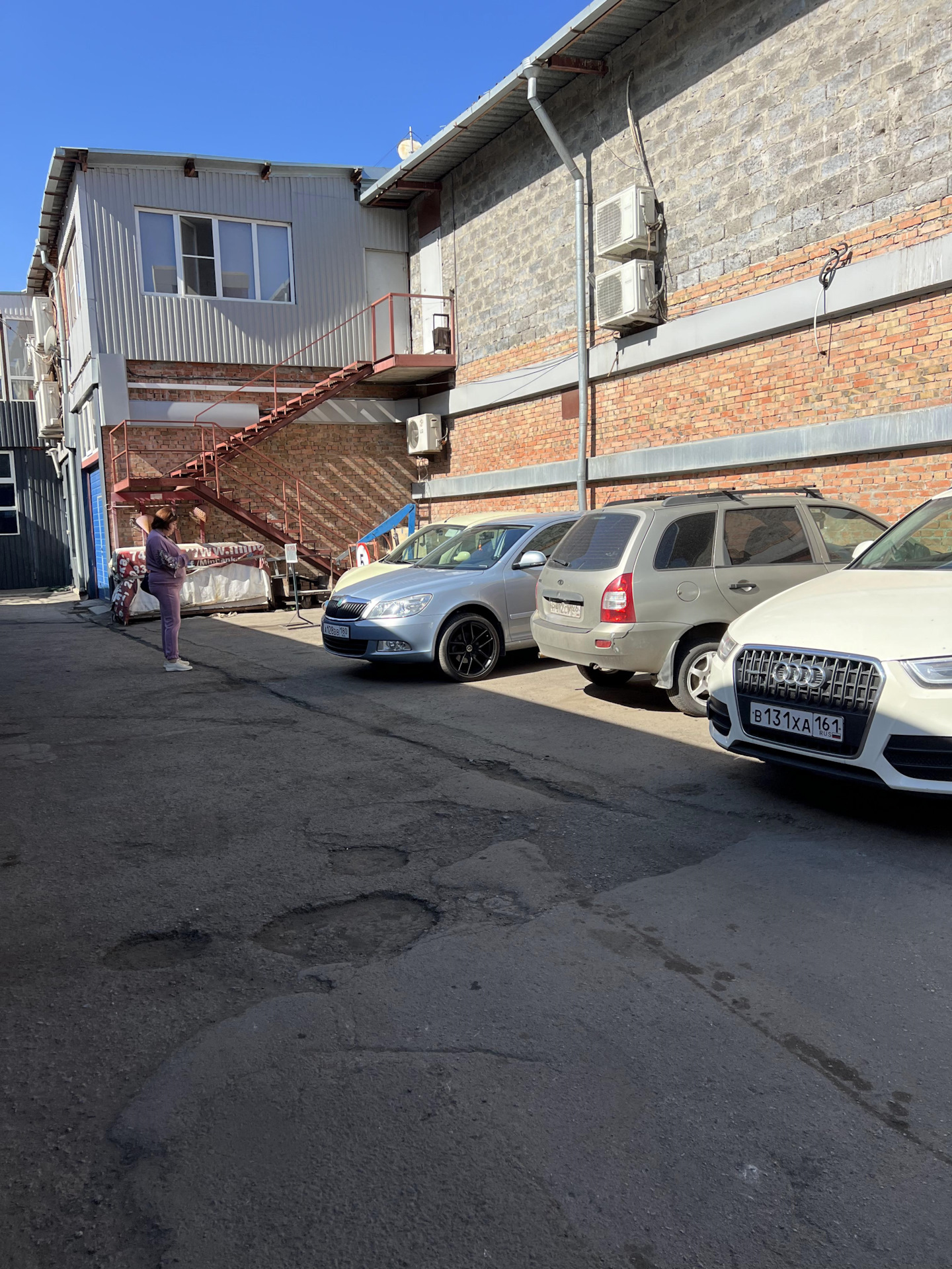 Развальные болты закисли — Skoda Octavia A5 Mk2 1 6 л 2010 года