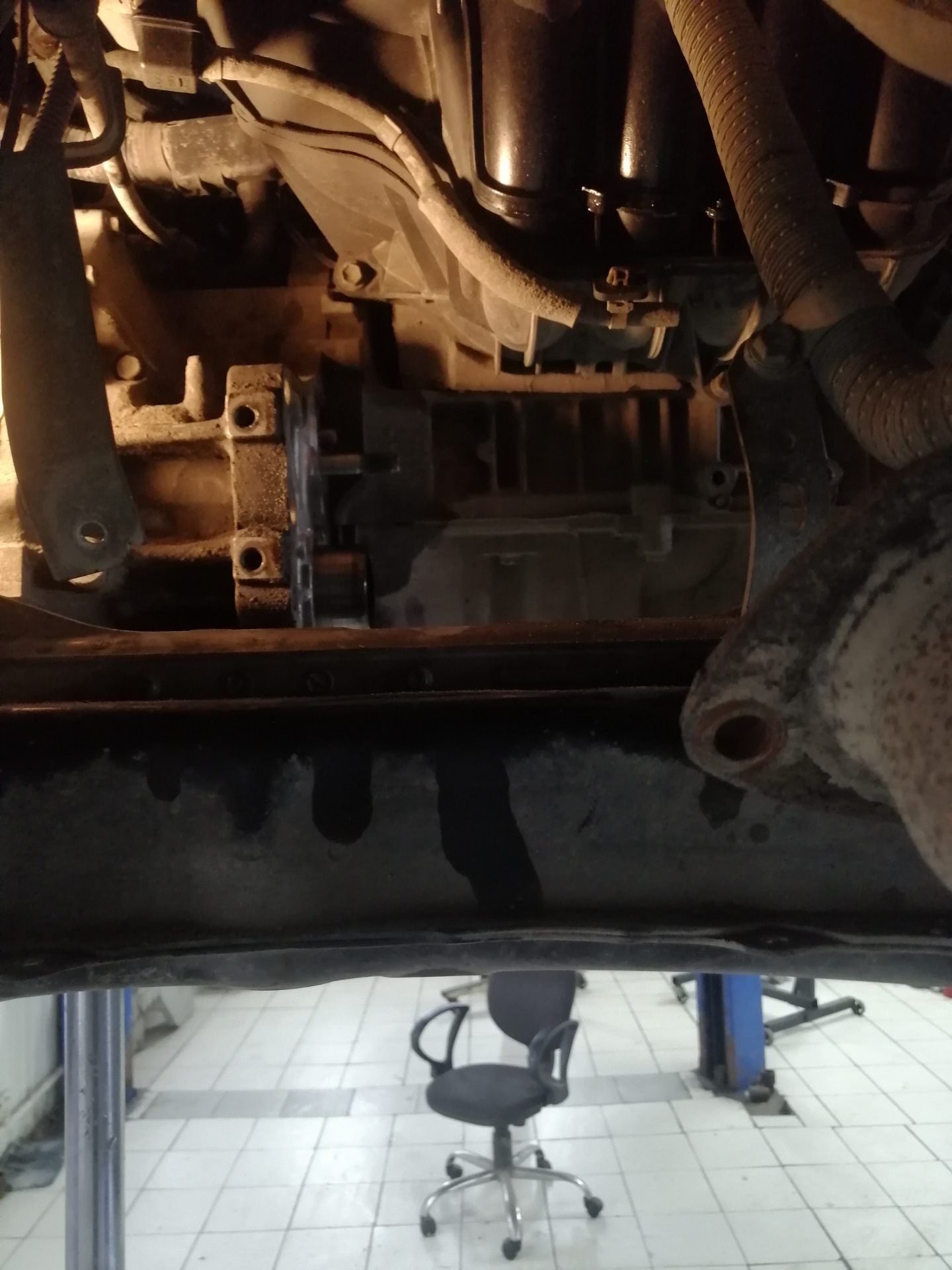 Ремонт раздатки. — Toyota RAV4 (III), 2 л, 2008 года | своими руками ...