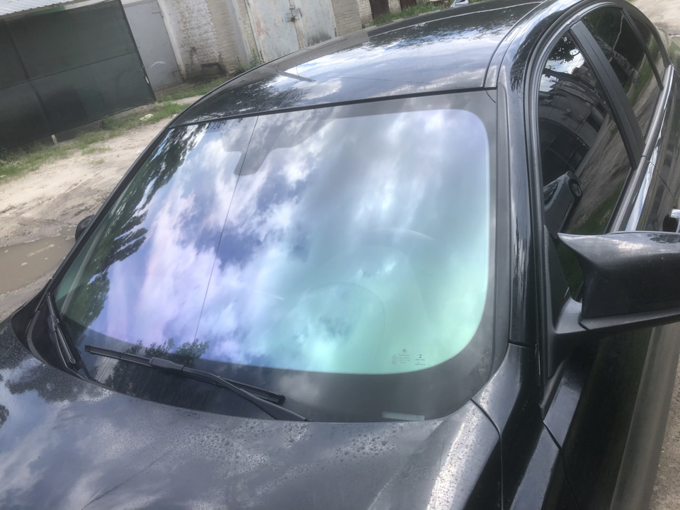 Хамелеон на лобовое — BMW 3 series (F30), 2 л, 2014 года | стайлинг ...