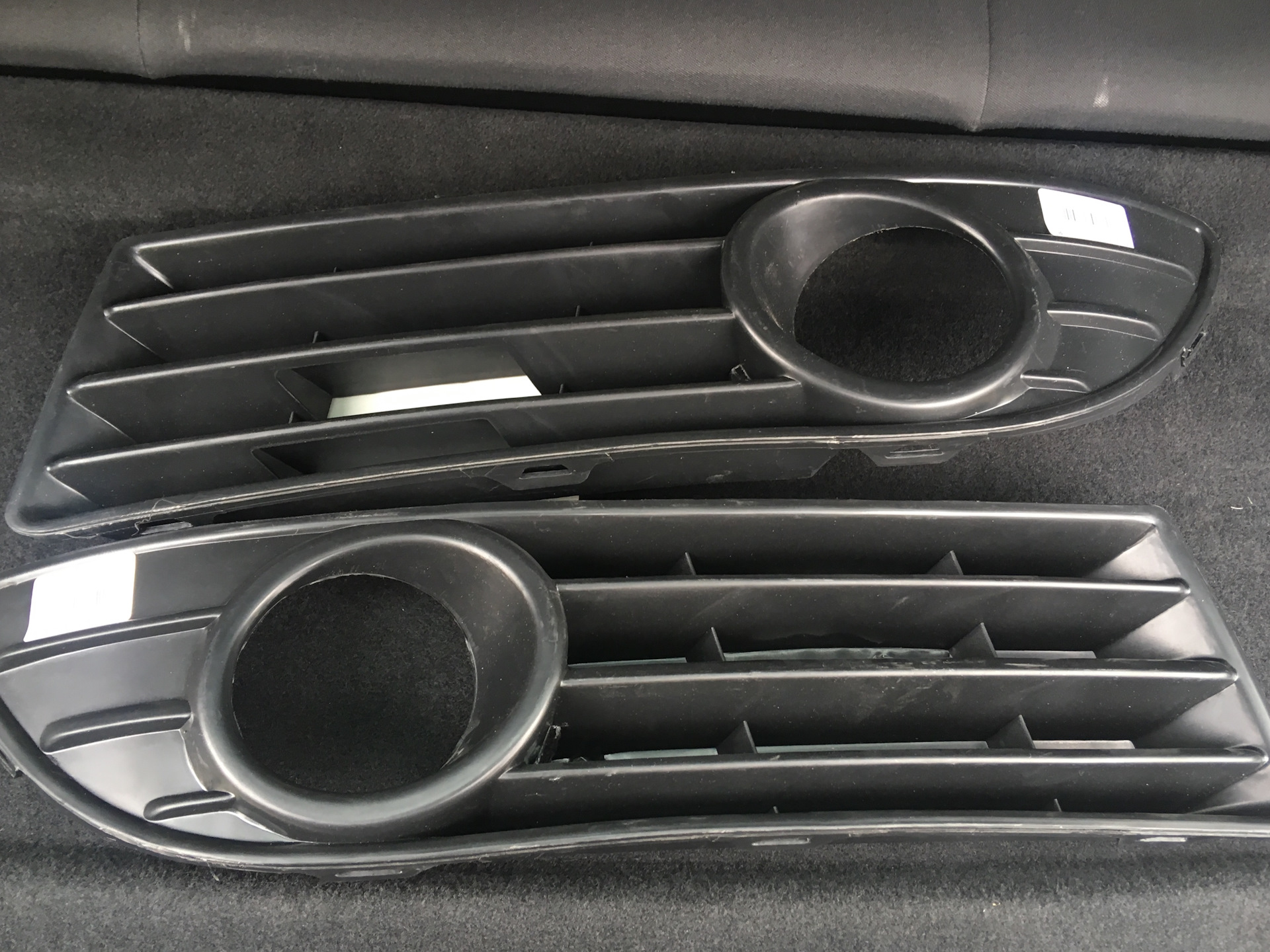 190 817 км. — Дооснаснащение противотуманными фарами — Volkswagen Polo ...