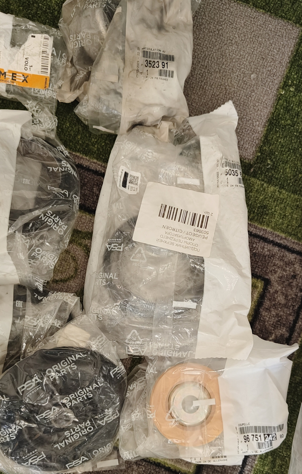 🧑🏻‍🔧 № 11. Замена передних амортизаторов, пружин, сайлентблоков и т.д ...