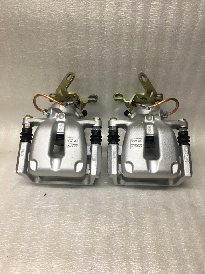 Задние суппорта 282-286 на Audi A3 (8P), Volkswagen Golf Mk5, Skoda ...