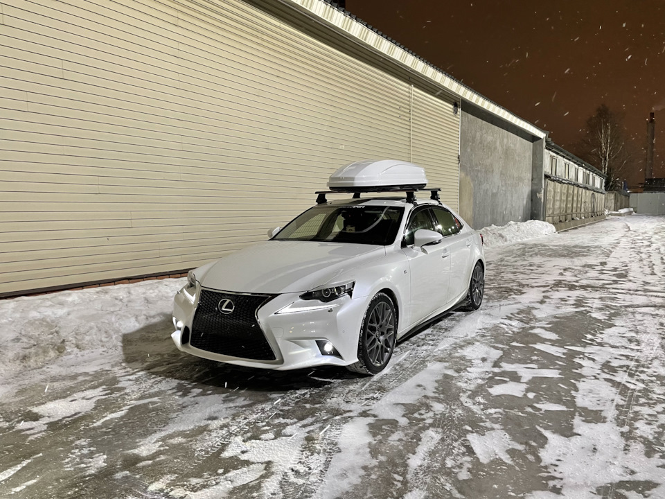 Бампер F Sport — Lexus IS III, 2,5 л, 2014 года | тюнинг | DRIVE2