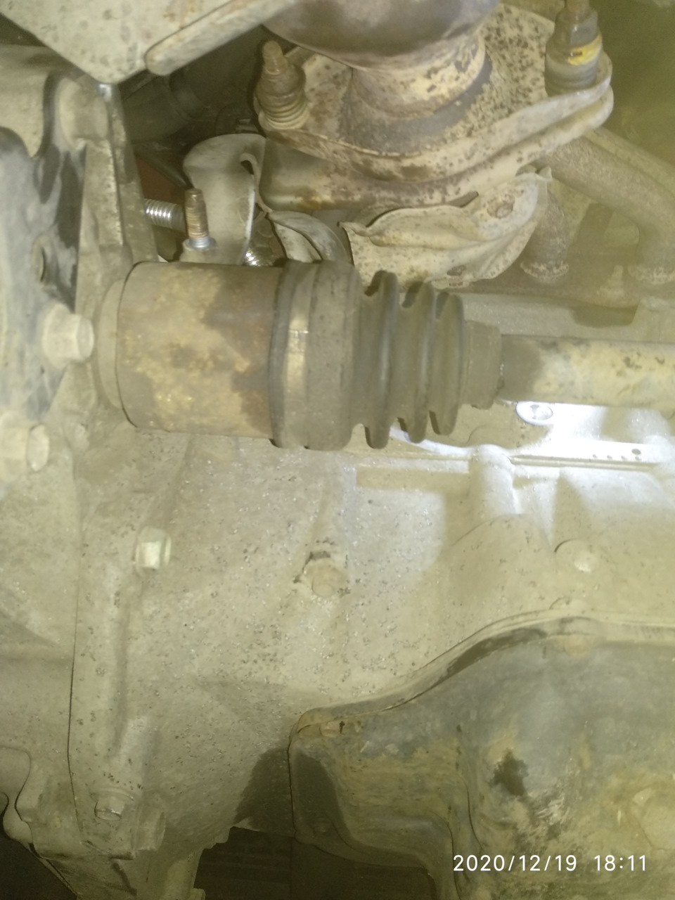 Датчик коленвала Nissan Tiida, замена датчика коленвала. — DRIVE2