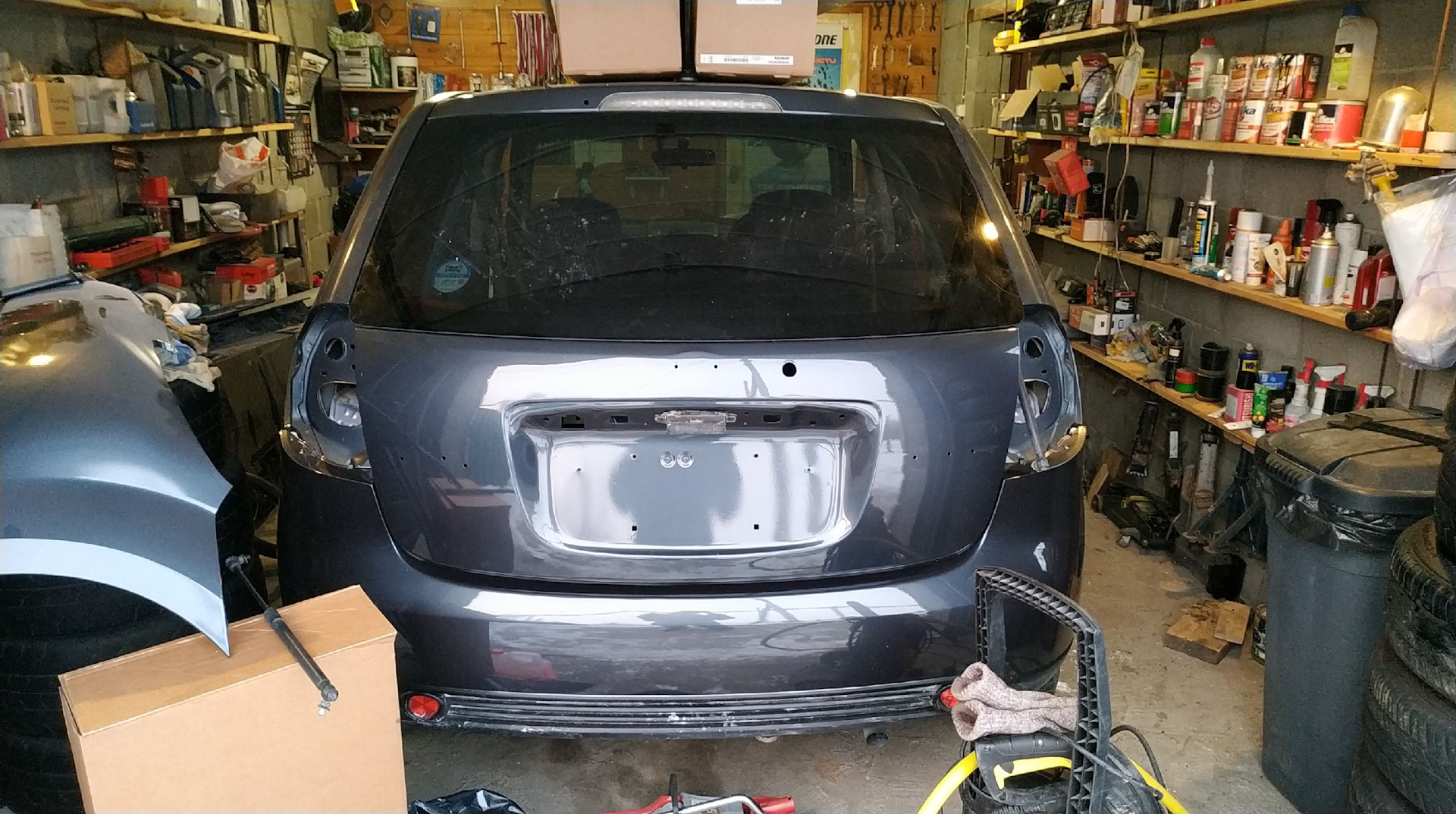 Смена цвета после линьки — Mazda Verisa, 1,5 л, 2005 года | кузовной ...