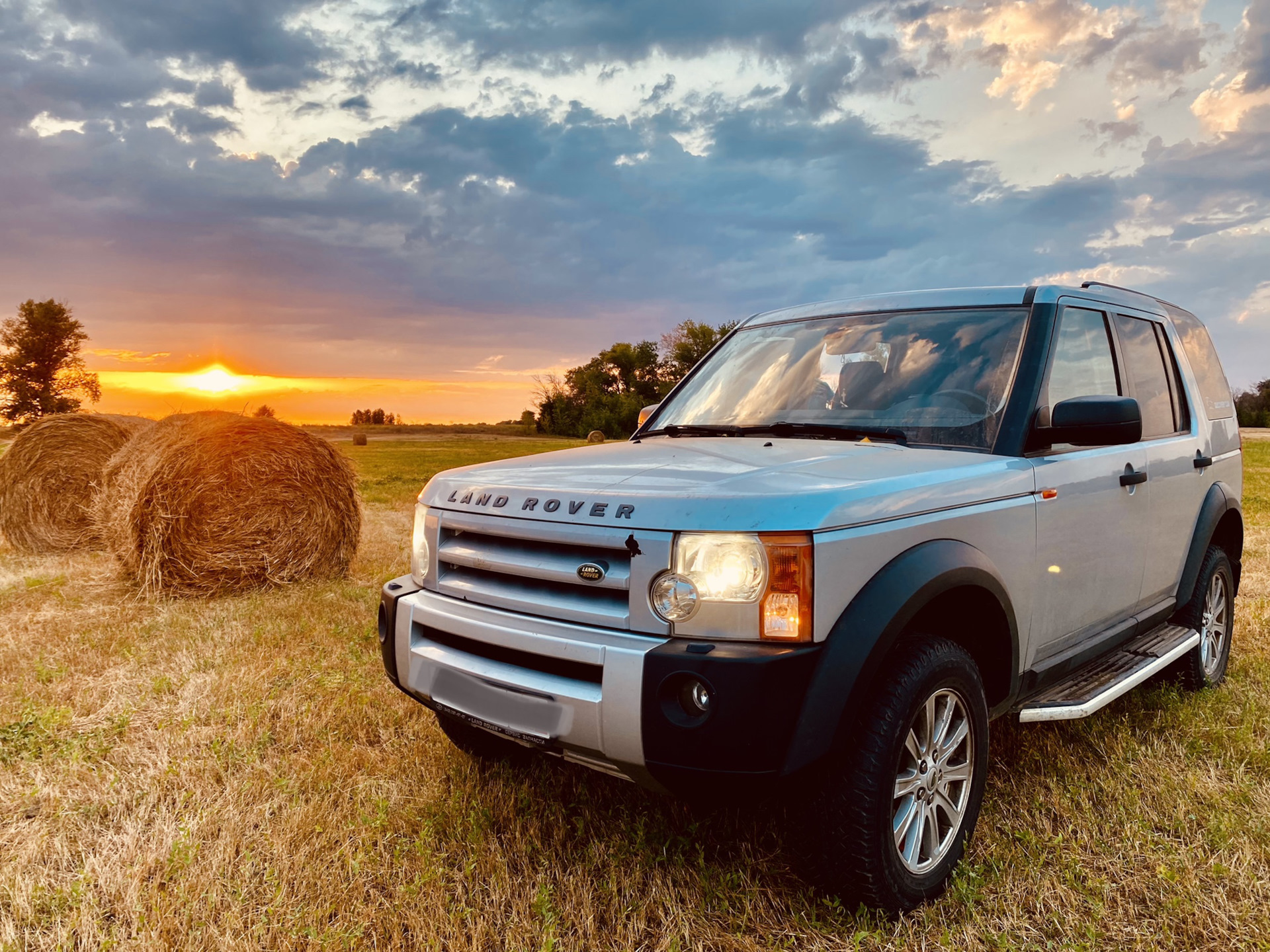 Первый пошёл, ну то есть сдулся) — Land Rover Discovery III, 2,7 л ...