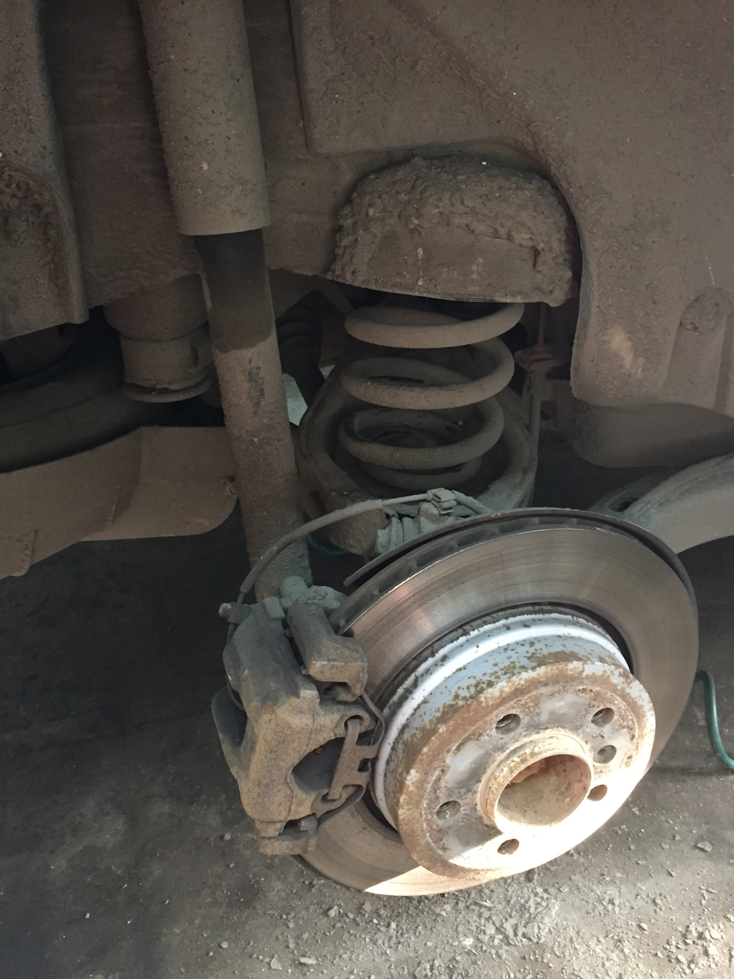 Замена салонного фильтра — BMW X5 (E53), 4,4 л, 2002 года | плановое ТО ...