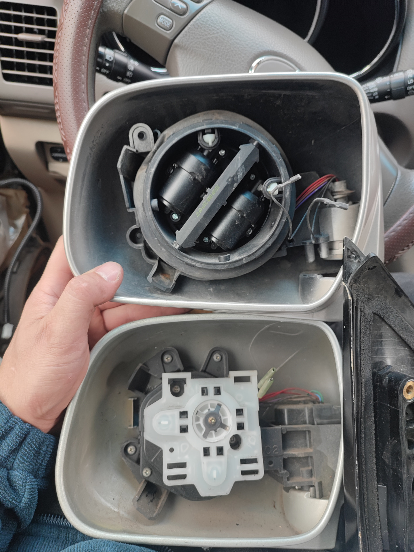 Замена левого зеркала бокового на RX 2 — Lexus RX (2G), 3,5 л, 2006 ...