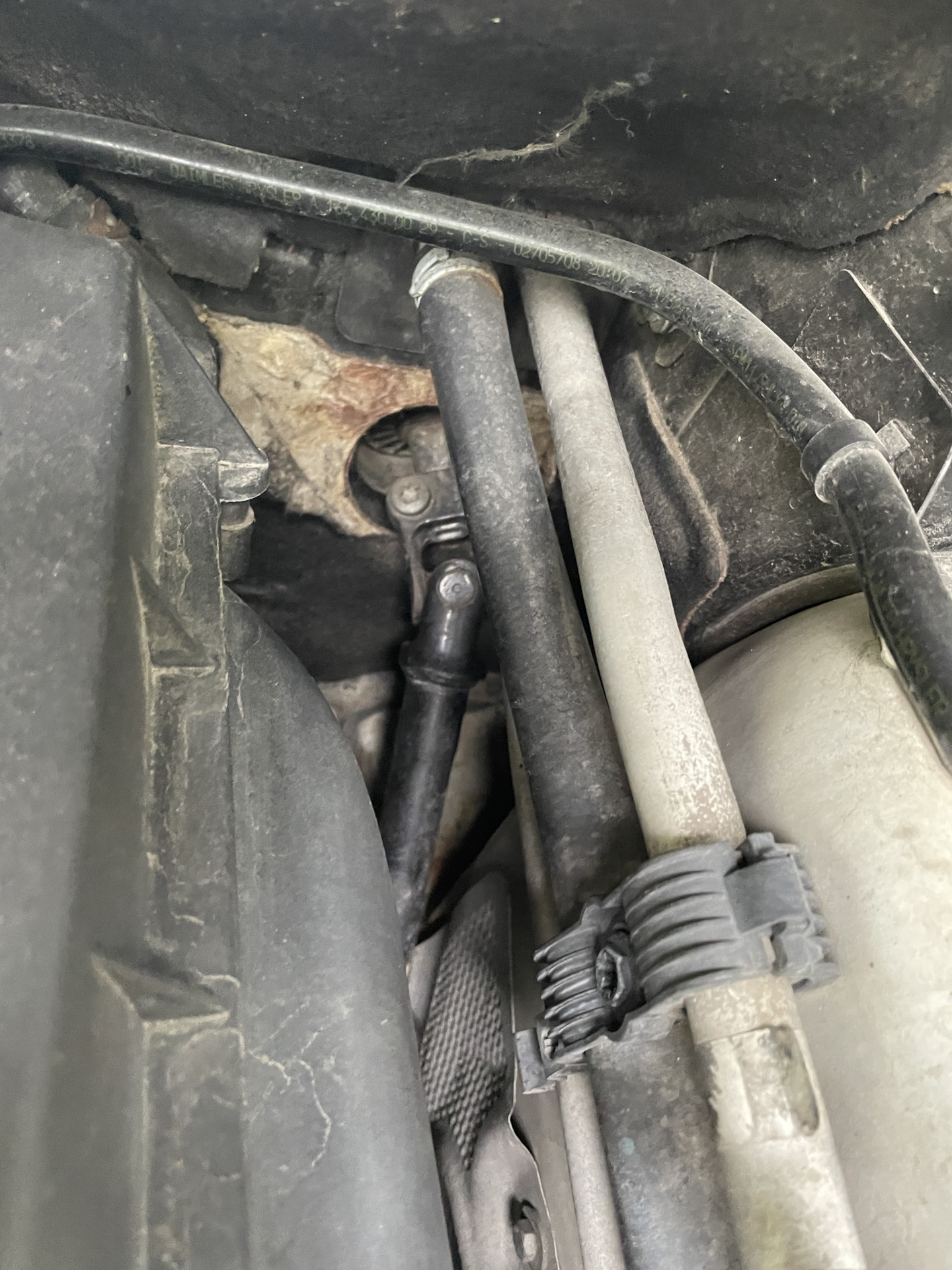 Замена подшипника рулевого вала — Mercedes-Benz M-Class (W164), 5,5 л ...