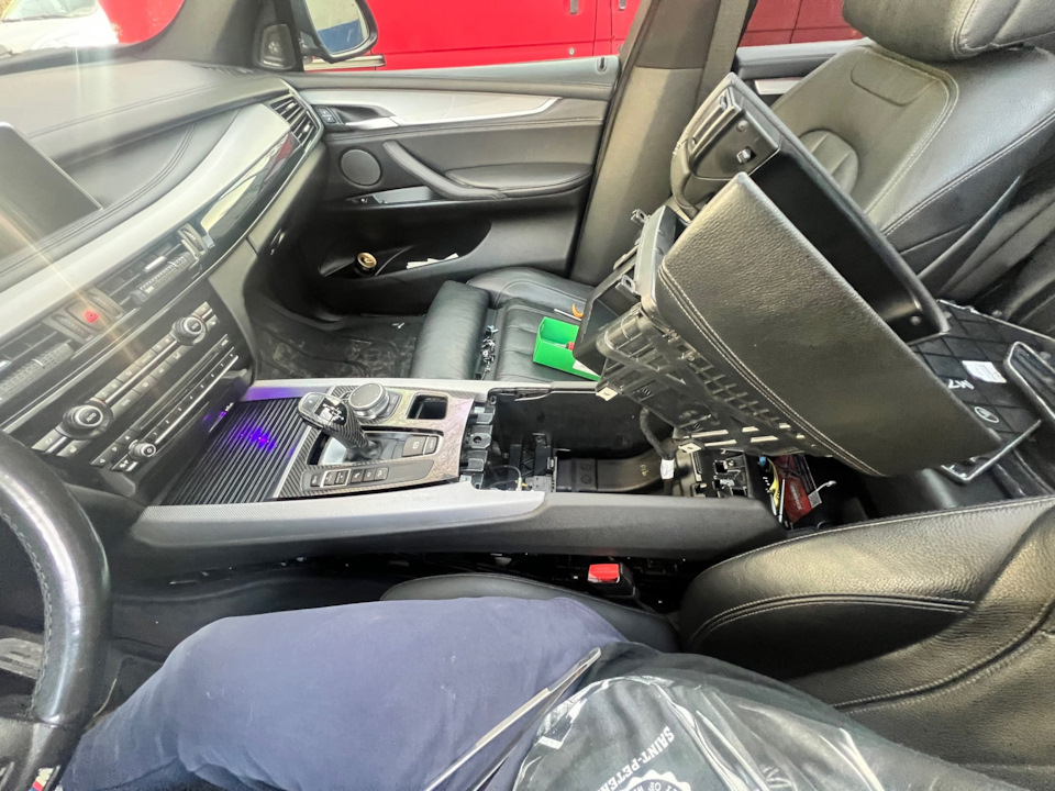 Подколенные упоры (рога) BMW x5 f15 — BMW X5 (F15), 3 л, 2018 года ...