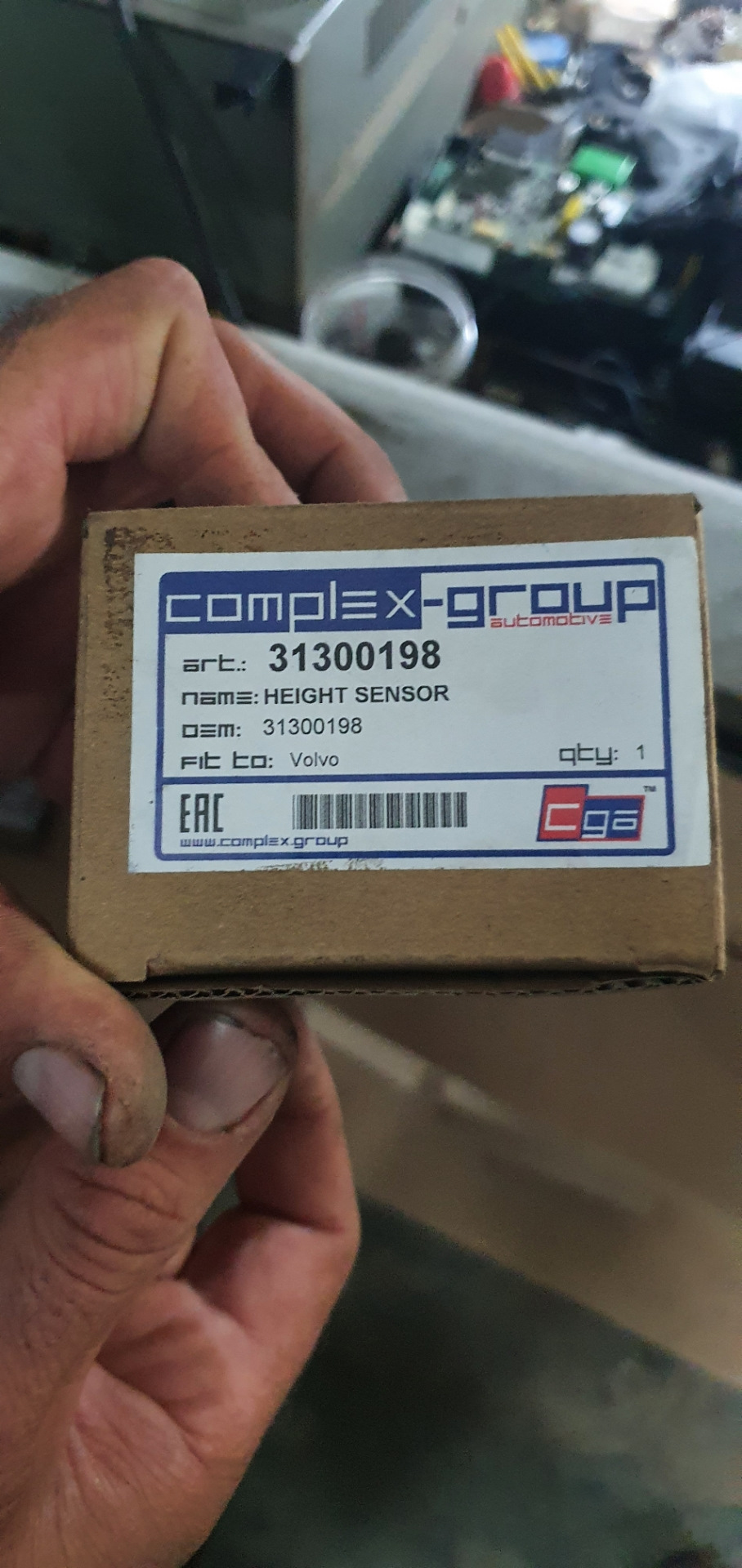 Датчик уровня кузова. — Volvo XC70 III, 2,4 л, 2011 года | запчасти ...