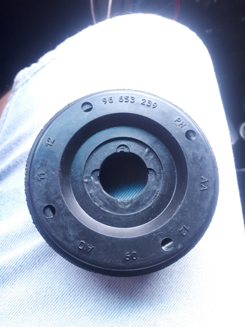 96653239 Опора амортизатора передней подвески / Chevrolet Aveo 03~ GM ...