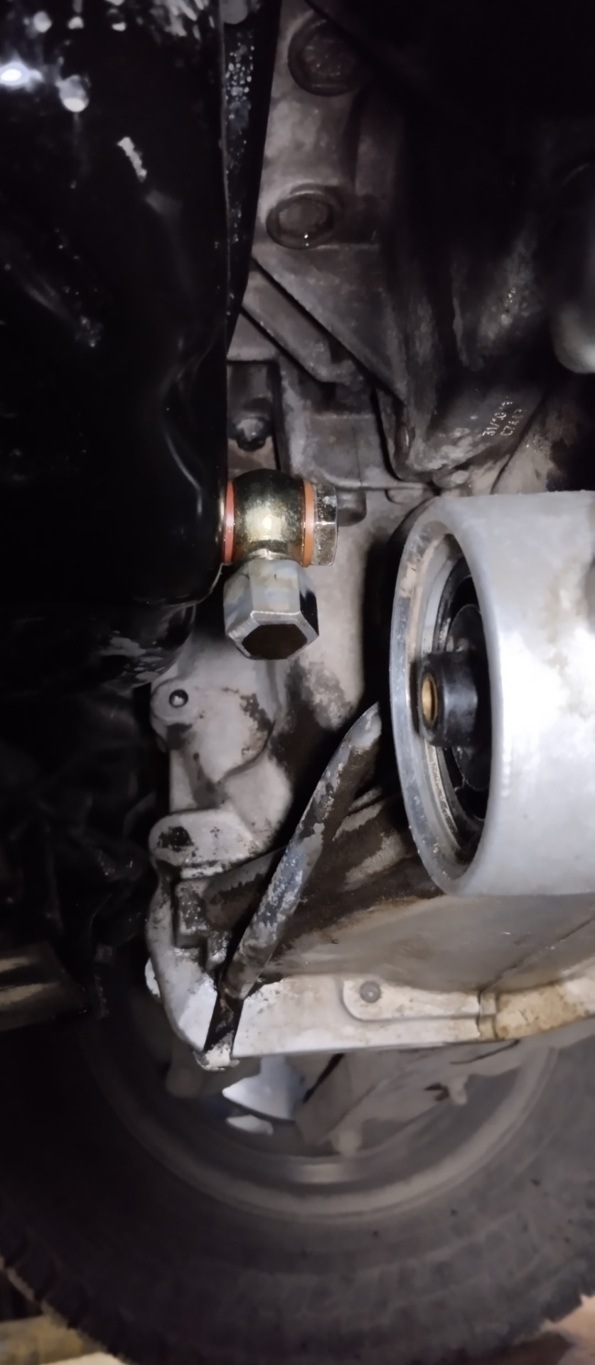 Сливная пробка с картера ДВС — Ford Transit (7G), 2,2 л, 2013 года ...