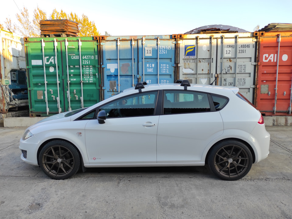 Химчистка — SEAT Leon (Mk II), 1,2 л, 2012 года | просто так | DRIVE2