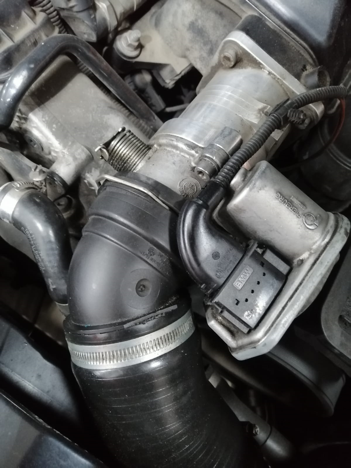 Замена Дроссельной заслонки на м57 PIERBURG 7.00376.04.0 — BMW 5 series ...