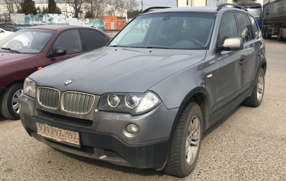 После недружественного контакта с парковочным столбом — BMW X3 (E83), 3 ...
