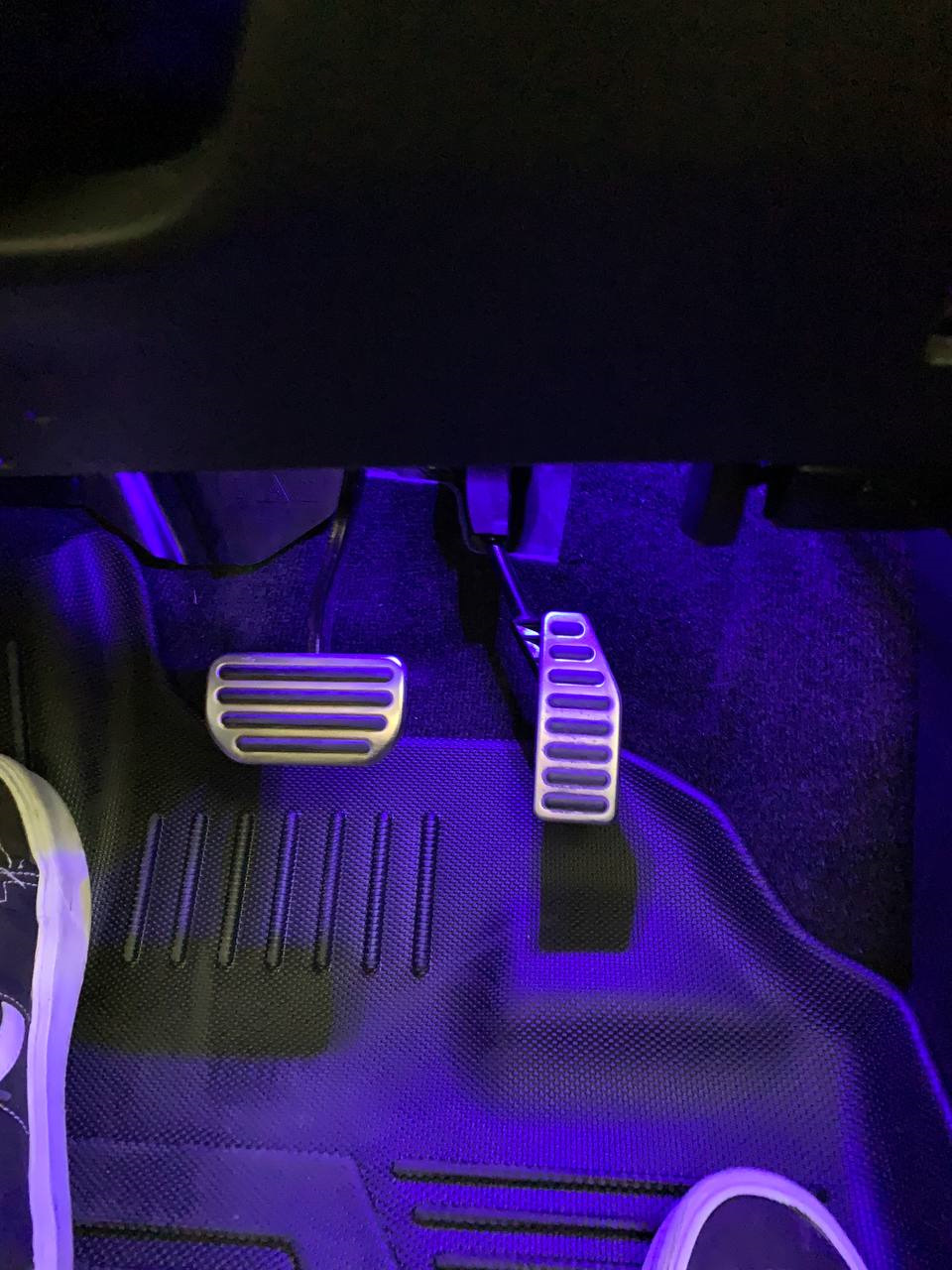 Музыка нас связала — Suzuki Swift Sport (3G), 1,4 л, 2021 года ...