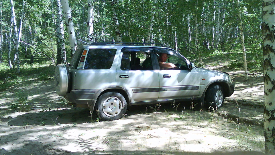 ВОДИЛЫ, ШОФЕРА, ВСЕХ ВАС С ПРАЗНИКОМ! — Honda CR-V (RD1/RD2), 2 л, 1996 года | просто так | DRIVE2