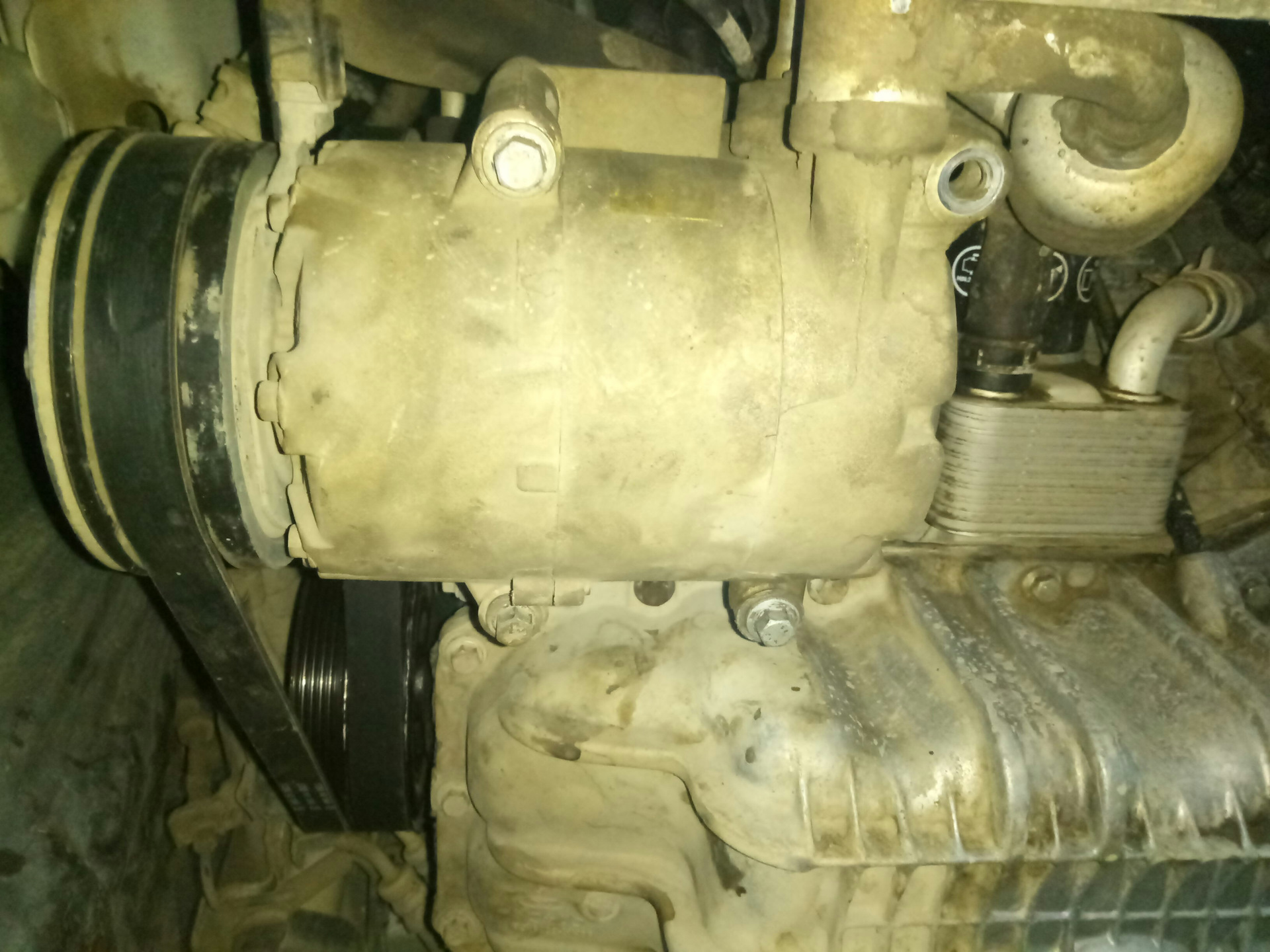 Сальник полуоси. Задние колодки — Toyota Town Ace (2G), 2 л, 1990 года ...